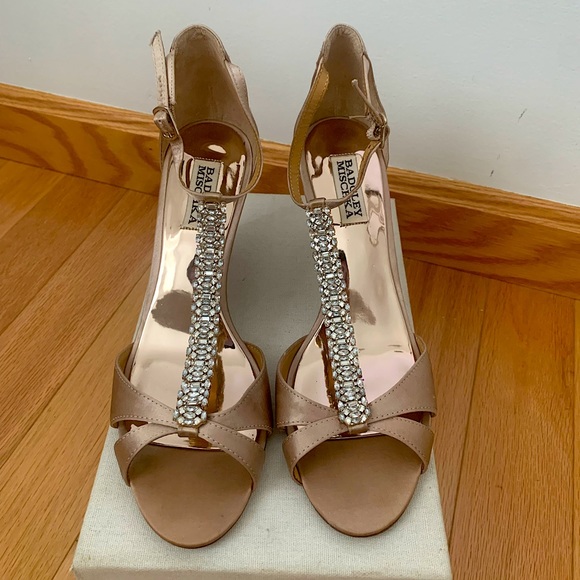 Badgley Mischka | Shoes | Badgley Mishka Wedges | Poshmark